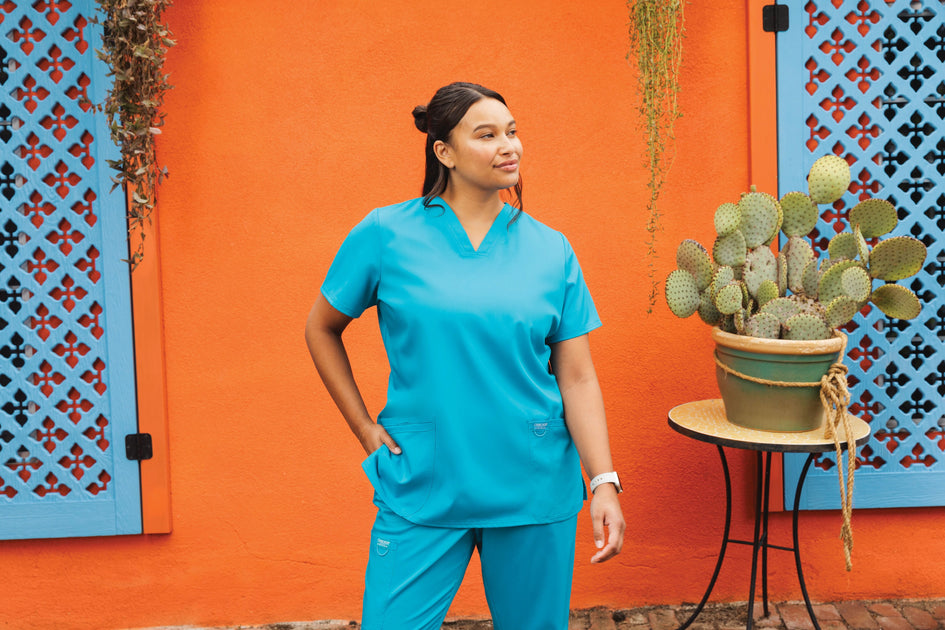 How Scrub Sizing Differs Between Brands – ScrubHaven